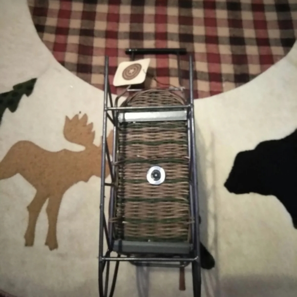 Christmas | Holiday | Christmas Wooden And Wire Weaved Sleigh | Poshmark